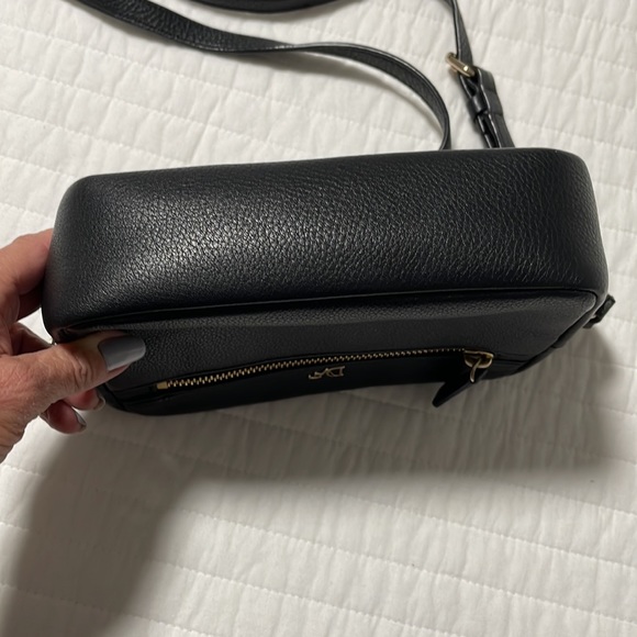 Diane Von Furstenberg | Bags | Authentic Dvf Milo Leather Crossbody Bag ...